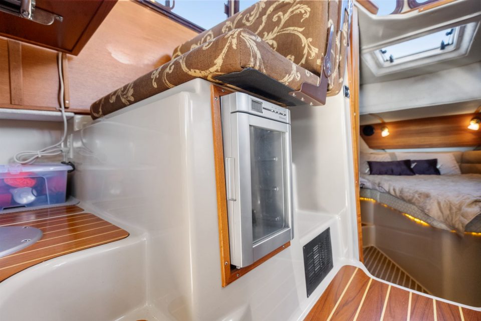 2011 Ranger Tugs R29 - Calibre Yacht Sales