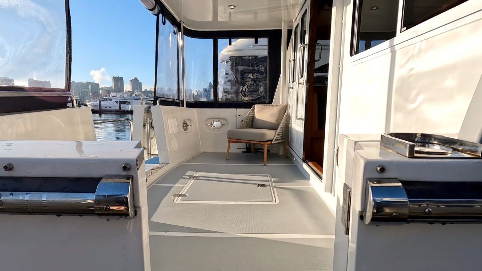 2022 Helmsman 43E - Calibre Yacht Sales