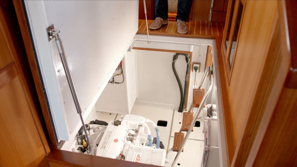 2022 Helmsman 43E - Calibre Yacht Sales