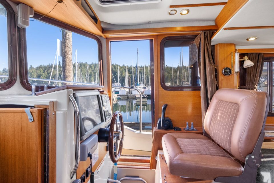 2011 Ranger Tugs R29 - Calibre Yacht Sales